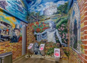 Cistern Chapel Maryborough is Australia’s most colourful public toilet ...